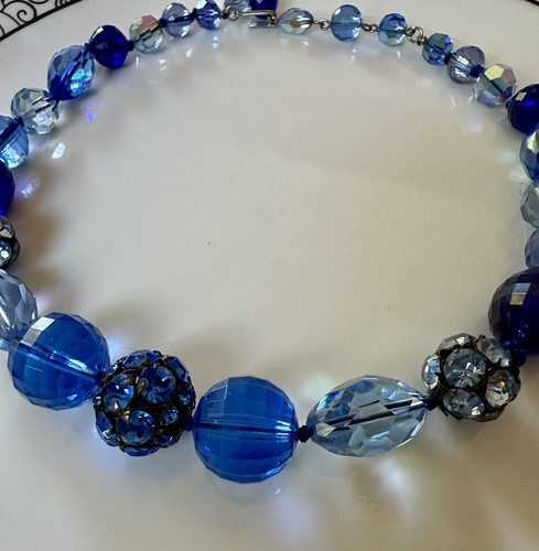 VINTAGE LARGE BLUE GLASS CRYSTAL BEAD NECKLACE WAFFLE & RHINESTONE PAVE ...