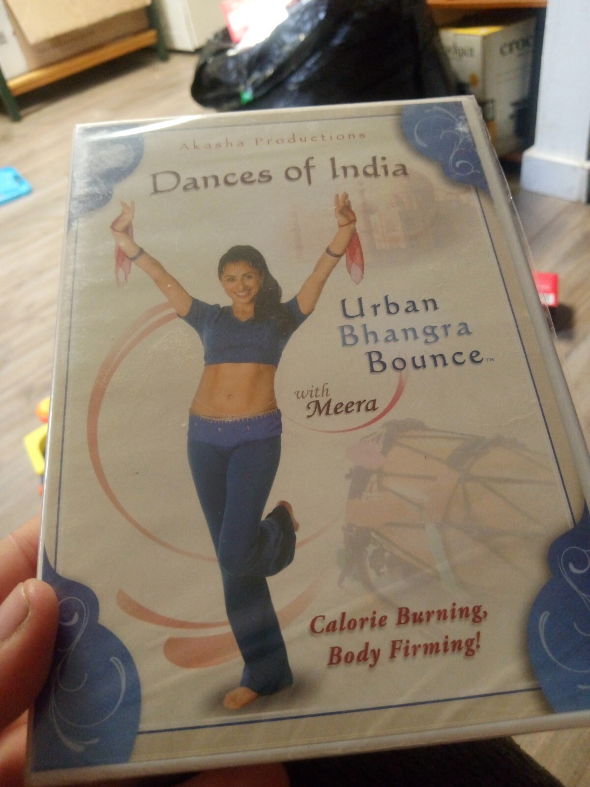Dances of India - Urban Bhangra Bounce [DVD, 689076332545] Meera Varma ...