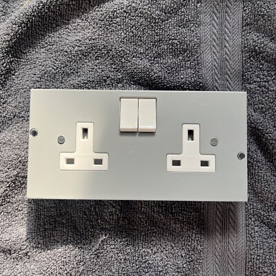 Britmac GB3SS2/BG 13amp 2gang switched socket | eBay UK