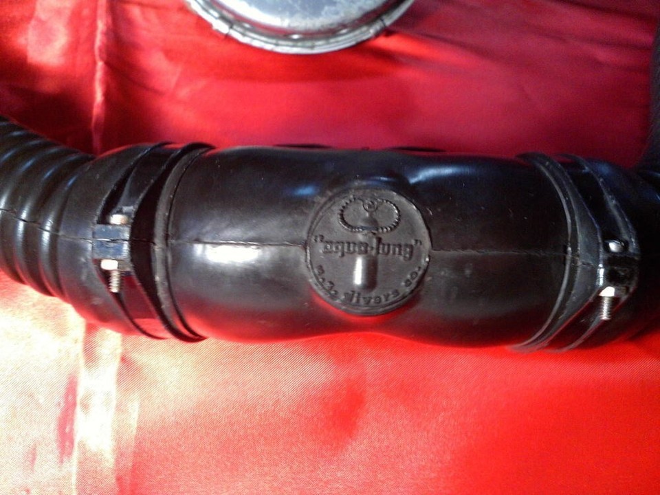 Vintage Double Hose Regulato AQUA-LUNG DA-"aqua-mastdivers.co.er" U.S ...