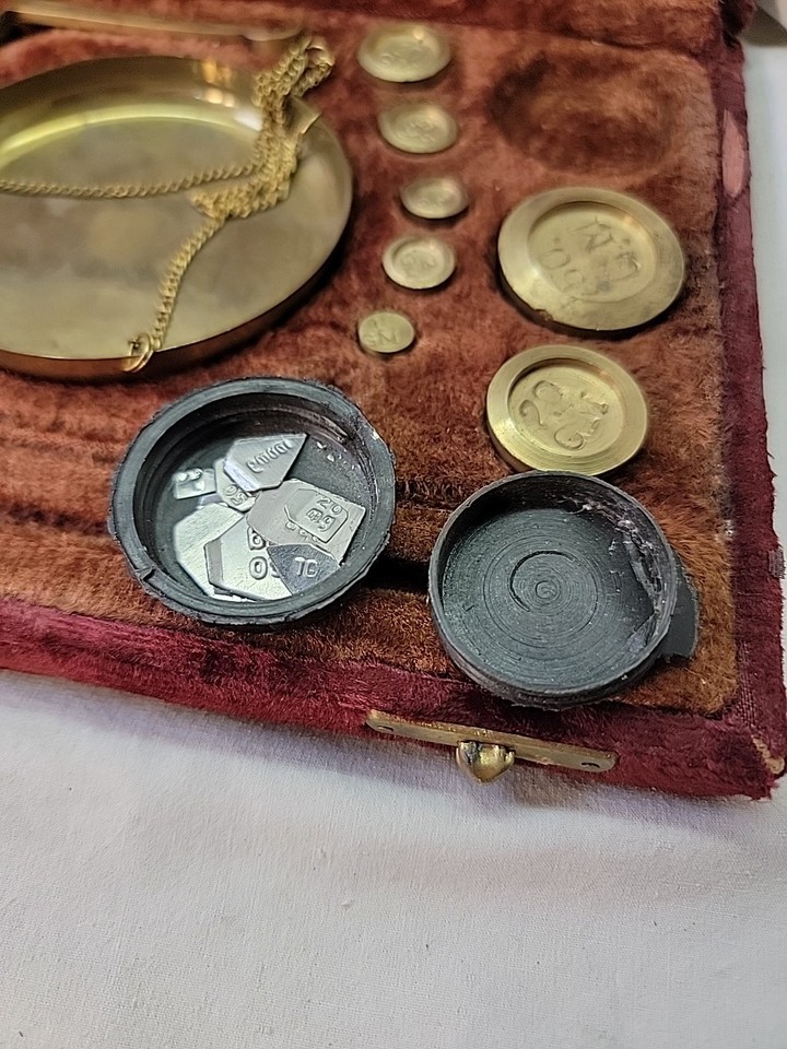 Vintage Antique Brass Balance Scale Made In India With Case & Weights ...