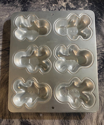 Wilton Gingerbread Man Cake Pan Mold 2105-6503 | eBay