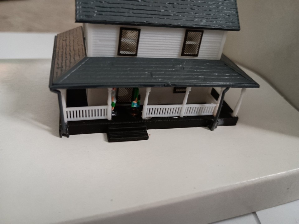 Bachmann N Scale Farm House Building White 45812 (T) AS PICTURED | eBay