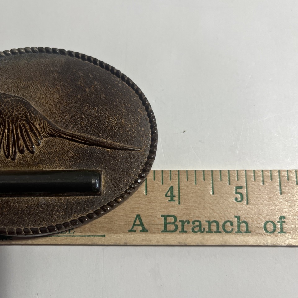 VTG FLYING PHEASANT BELT BUCKLE WITH FLINT PLASTIC OR RESIN BIRD ...