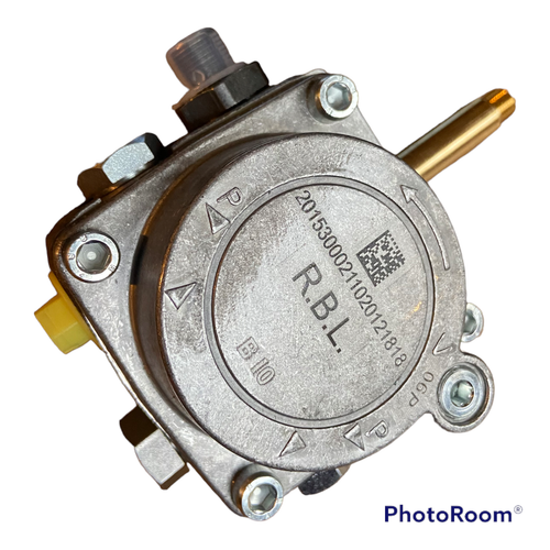 Riello RDB Fuel Pump Includes Drive Coupling & 2-Pipe Scr 20030953 B10 ...