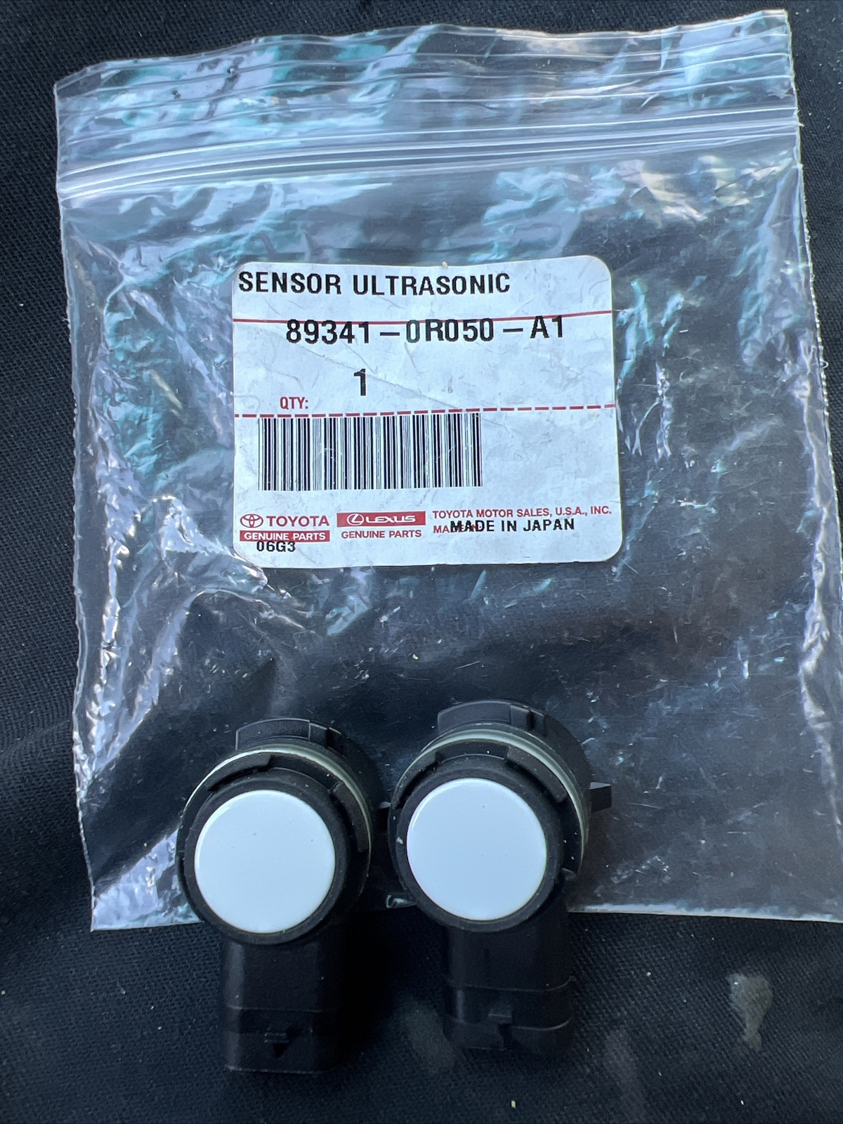 Toyota OEM 2016 Rav4 Front Bumper Grille Grill-park Sensor 893410R050A1 ...