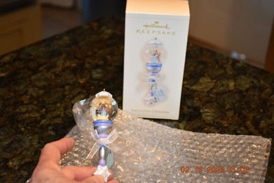 2006 Hallmark "Baby's 1st First Christmas" Water Snowglobe Rattle RARE ...