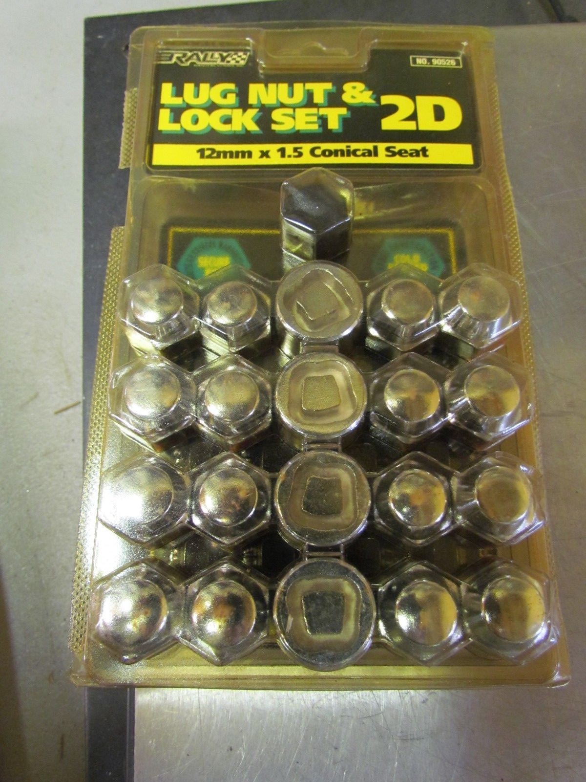 New Rally 90526 Lug Nut / Lock Set 16 Lugs, 4 Locks & Key 12mm x 1.5 ...