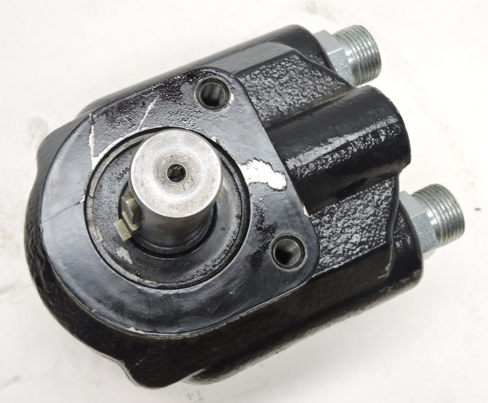 Macdon Hydraulic Drive Motor 275860 - OEM NEW! | eBay