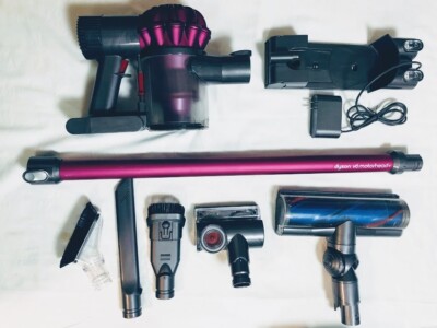 Dyson V6 Absolute Nickle/Red Cordless Stick Vacuum Cleaner Y783 ...