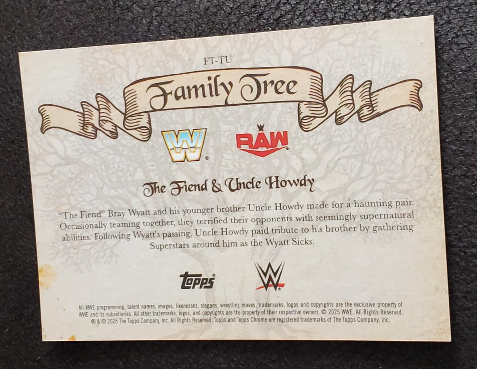 2025 WWE Topps Chrome The Fiend and Uncle Howdy Family Tree Gold Wyatt ...