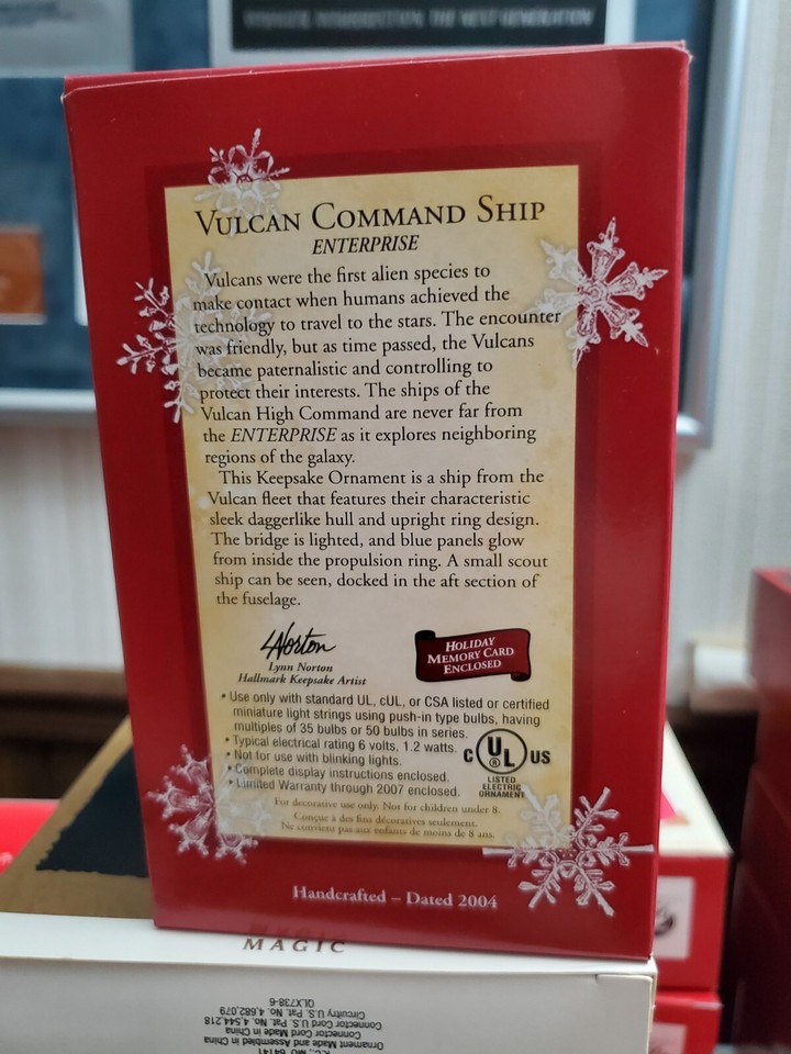 Hallmark 2004 Star Trek Enterprise VULCAN COMMAND SHIP Keepsake MAGIC ...