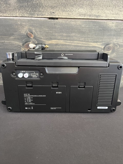 Etón Elite 750 AM/FM/LW/SW/SSB/VHF Shortwave Radio - Black (NELITE750 ...