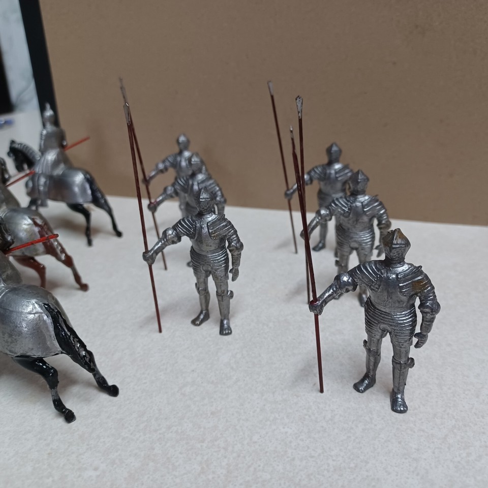 Britains 16th Century Knights in Armour (Mounted and on Foot) No. 1307 ...