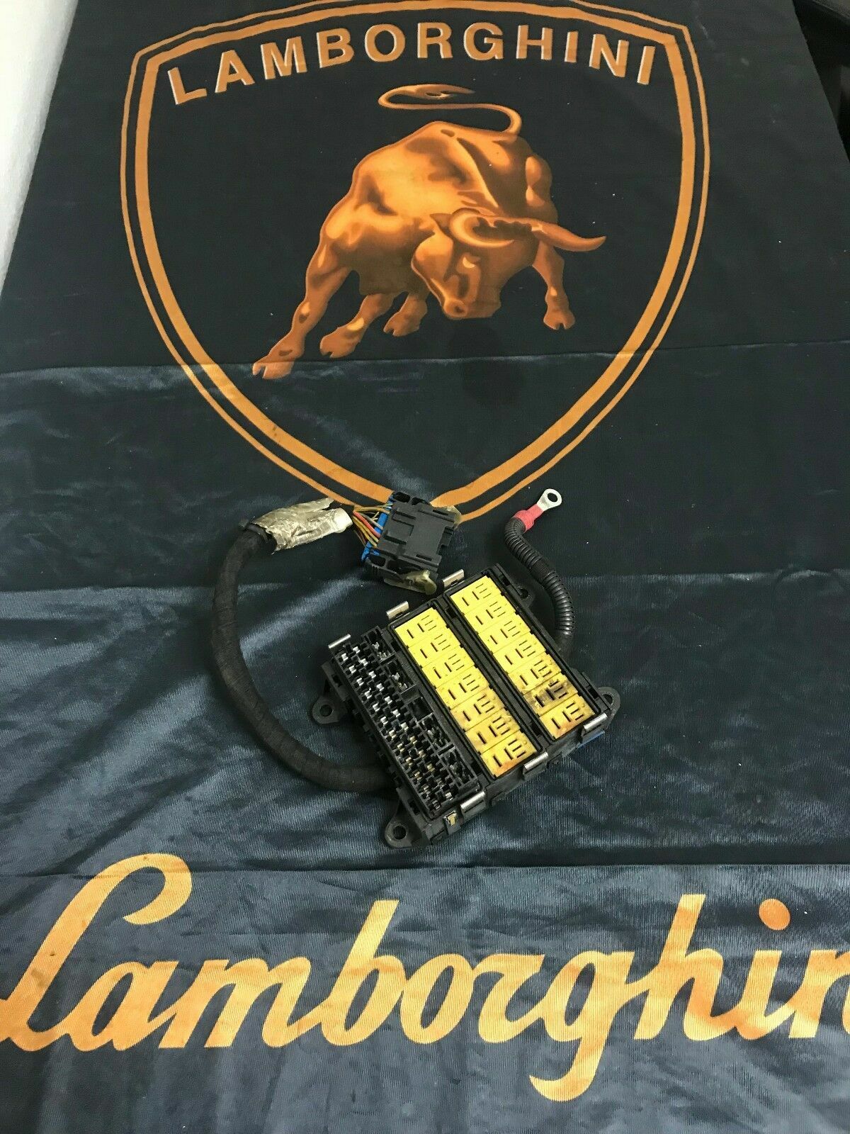 LAMBORGHINI MURCIELAGO RELAY FUSE BOX OEM 410971258A | eBay