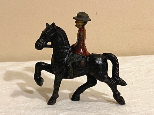 Vintage Grey Iron Mounted Canadian Mountie Toy Soldier Barclay Manoil ...
