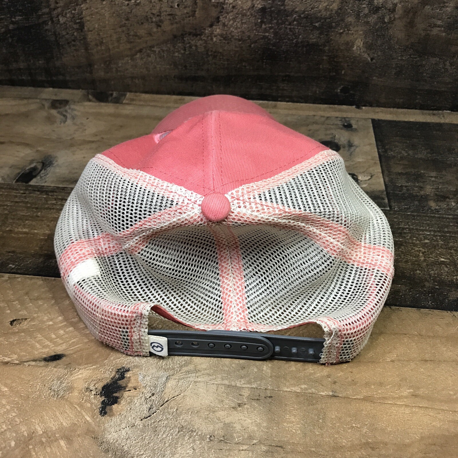 MAGELLAN Outdoors Mesh Red Snapback Hat Cap Adjustabl… - Gem