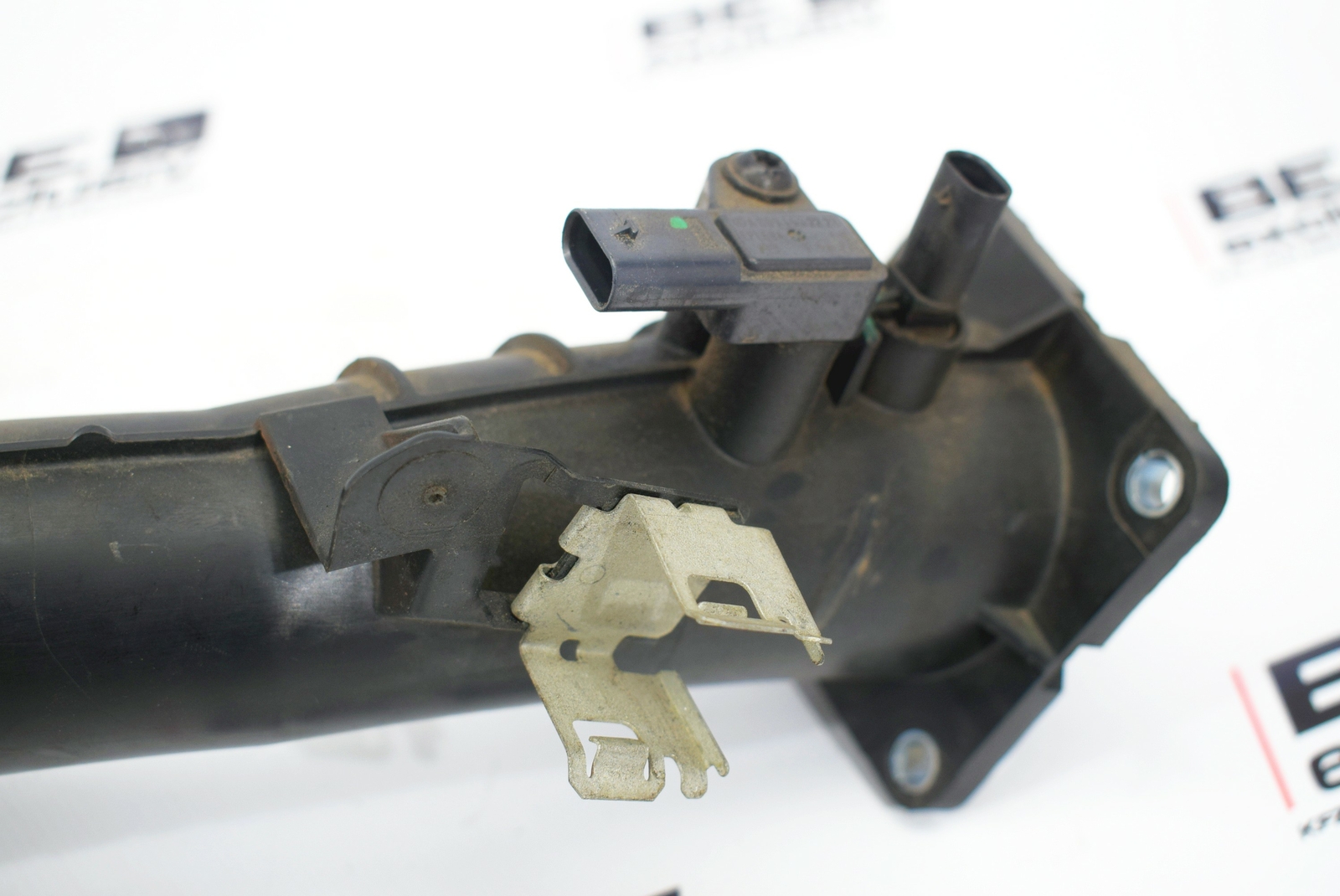 Mercedes Benz A180 W176 Zwischenflansch Saugrohr Luftrohr Ansaugrohr ...