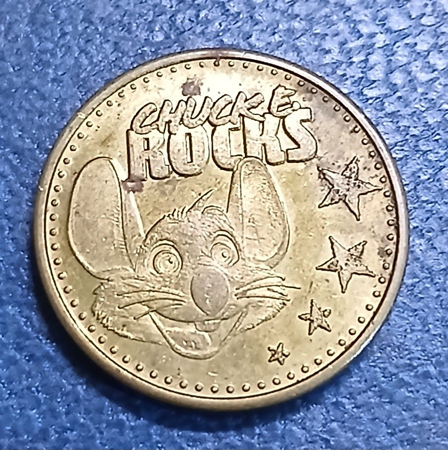 2014 Saudi arabia chuck E rocks token cheese 2x2cm | eBay