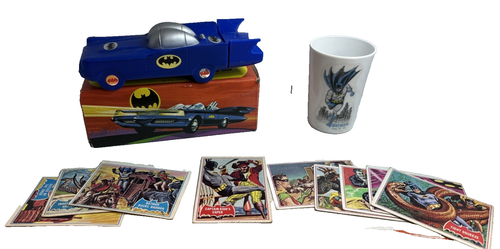 Vtg Batman Lot - 1978 Avon Batmobile Bubble Bath, Melamine Cup, 9 Bat ...