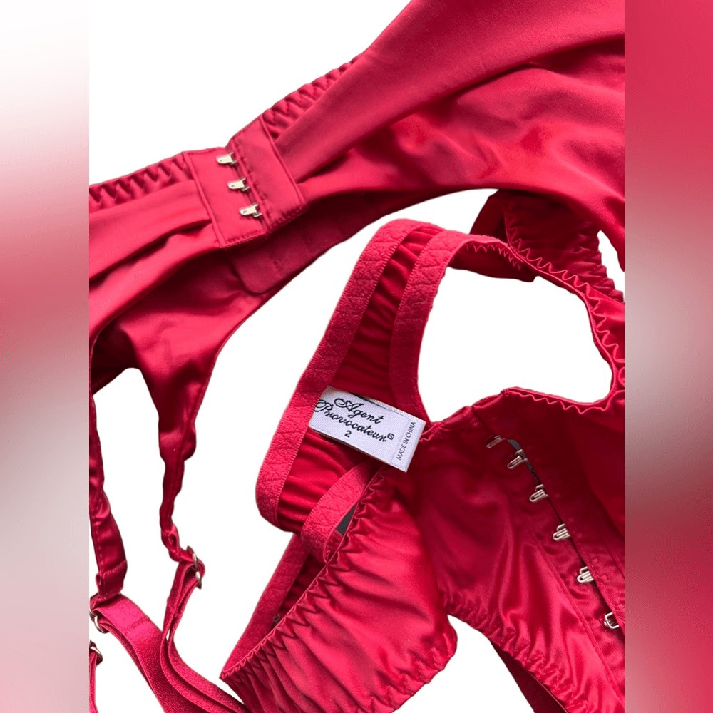 Agent Provocateur Jena Red Satin Set Bra+Suspender Be… - Gem