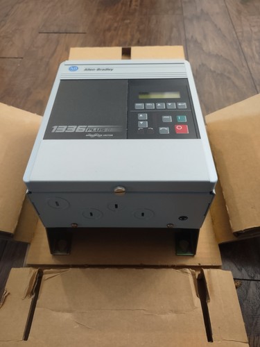 New ALLEN BRADLEY 1336 PLUS II DRIVE , 1336F-BRF10-AA-EN-HCS2 SER-B 1hp ...