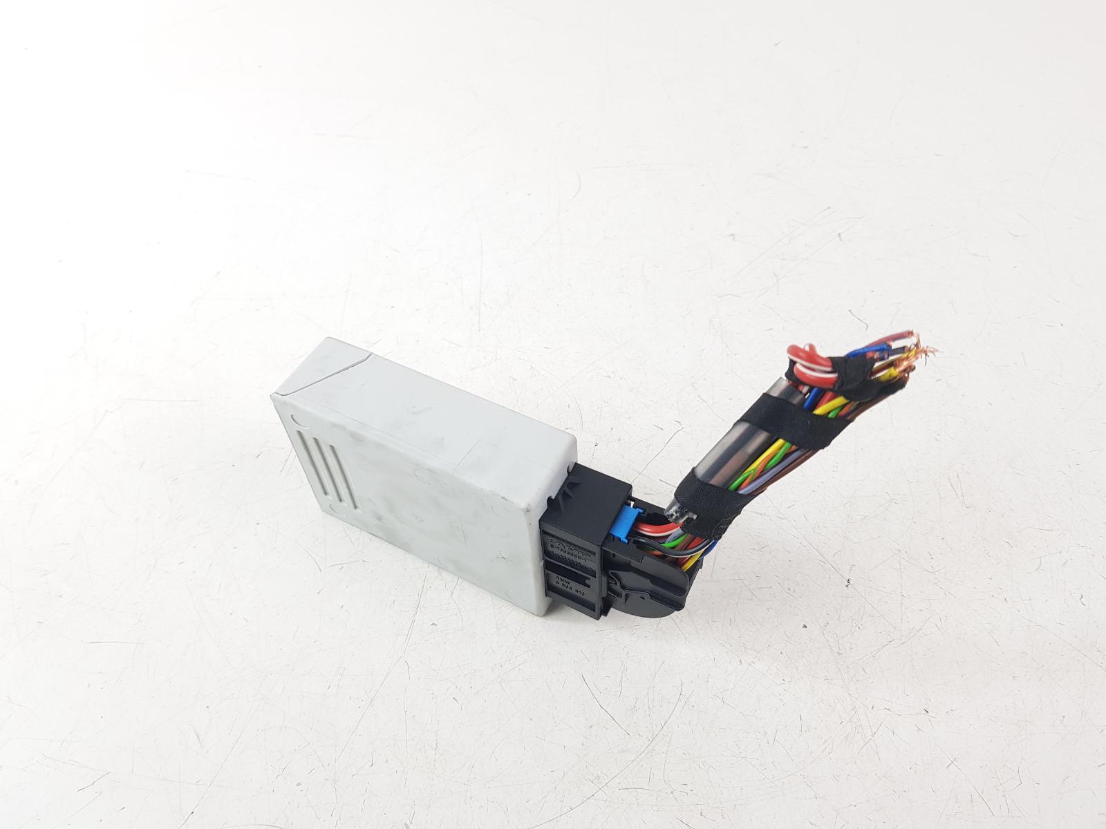 BMW E60 5 Series Trailer Towing Module AHM 6850497 for sale online | eBay