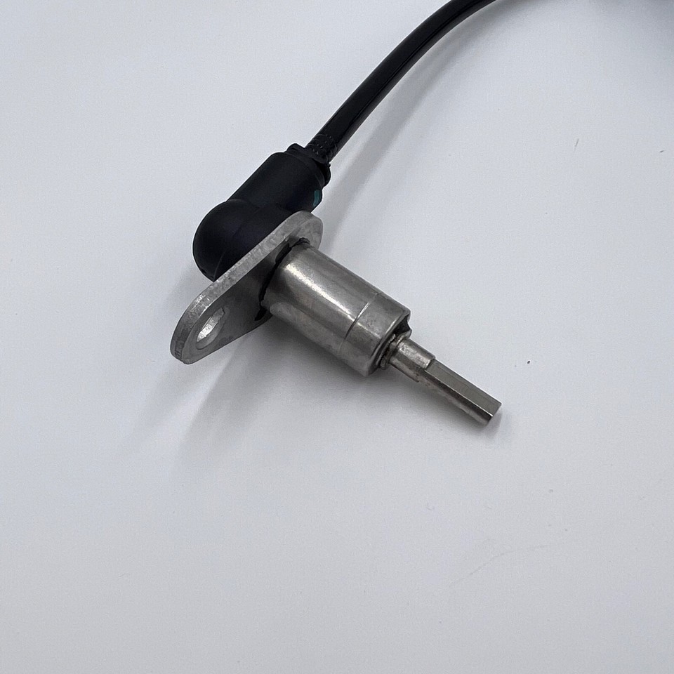 ABS Wheel Speed Sensor for ISUZU NPR NQR Front Right 4HE1 4.8L 98-04 ...