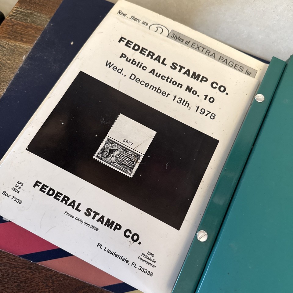 Harris Senior Statesman World Stamp Album/ The New World Wide Over 1000 ...