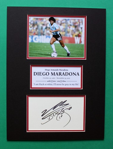 DIEGO MARADONA AUTOGRAPH artistic display The Golden Boy | eBay