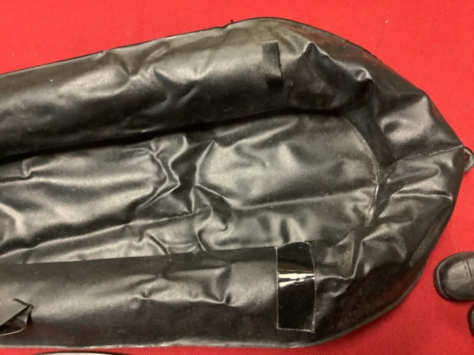 Vintage GI Joe AT Secret Mission to Spy Island 1970 Outfit Grease Gun ...