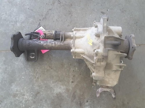 2007-2008 Chevy Avalanche 1500 Front Axle Differential Carrier 3.73 ...