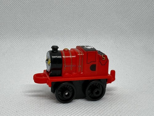Minis Train 75 James 4cm Thomas & Friends Mini Engine #492 Rare ...