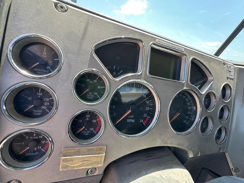 2014-2017 Mack CXU613 Speedometer Instrument Cluster - Used | eBay