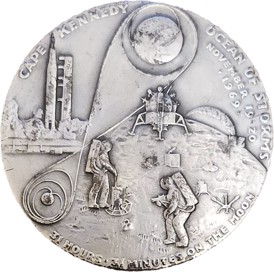 4.97 oz .999 Silver Medallic Art Co. APOLLO XII 31 Hours on the Moon ...