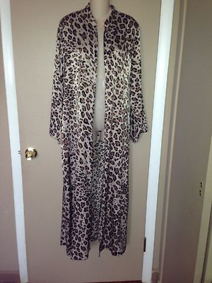 NATORI ANIMAL PRINT LADIES LONG ROBE SIZE MEDIUM | eBay