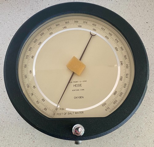 Vintage Heise Gauge Solid Front C 61141 Oxygen Salt Water Newton Conn ...