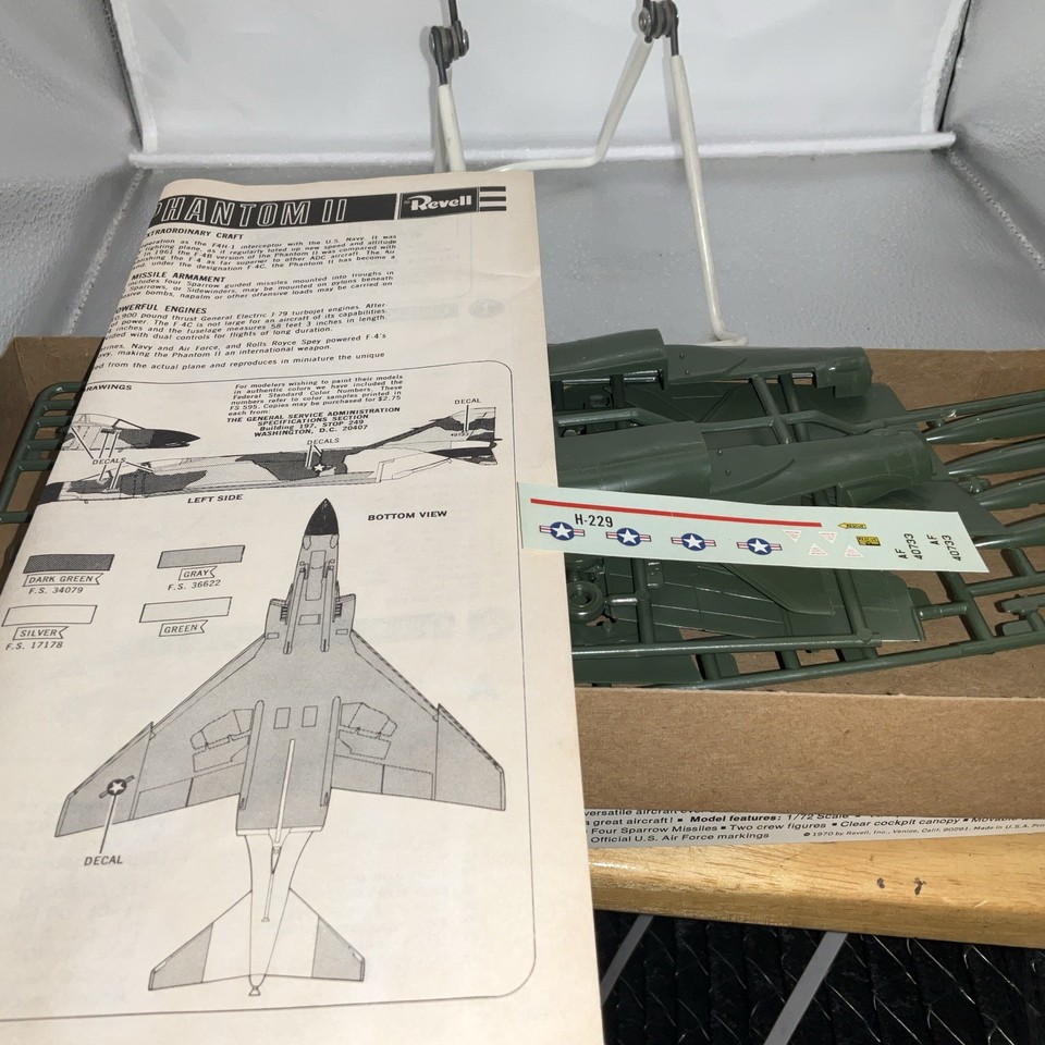 Revell F-4C Phantom II Scale 1/72 Complete | eBay