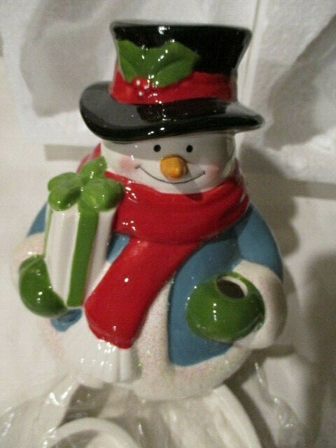 AVON Snowman Reed Diffuser "Peppermint" Snowman, Reeds, & Peppermint ...