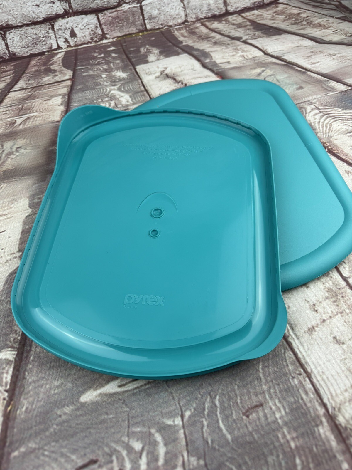 2-Pack Pyrex 8212-VPC Turquoise Vented Lid 3-Quart BPA- Plastic USA for ...