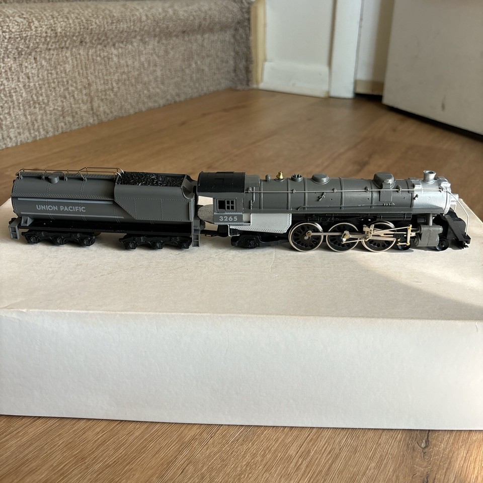 Rare Mantua HO 331-03 Pacific w Power Drive U.P. Gray Goose w Vandy ...