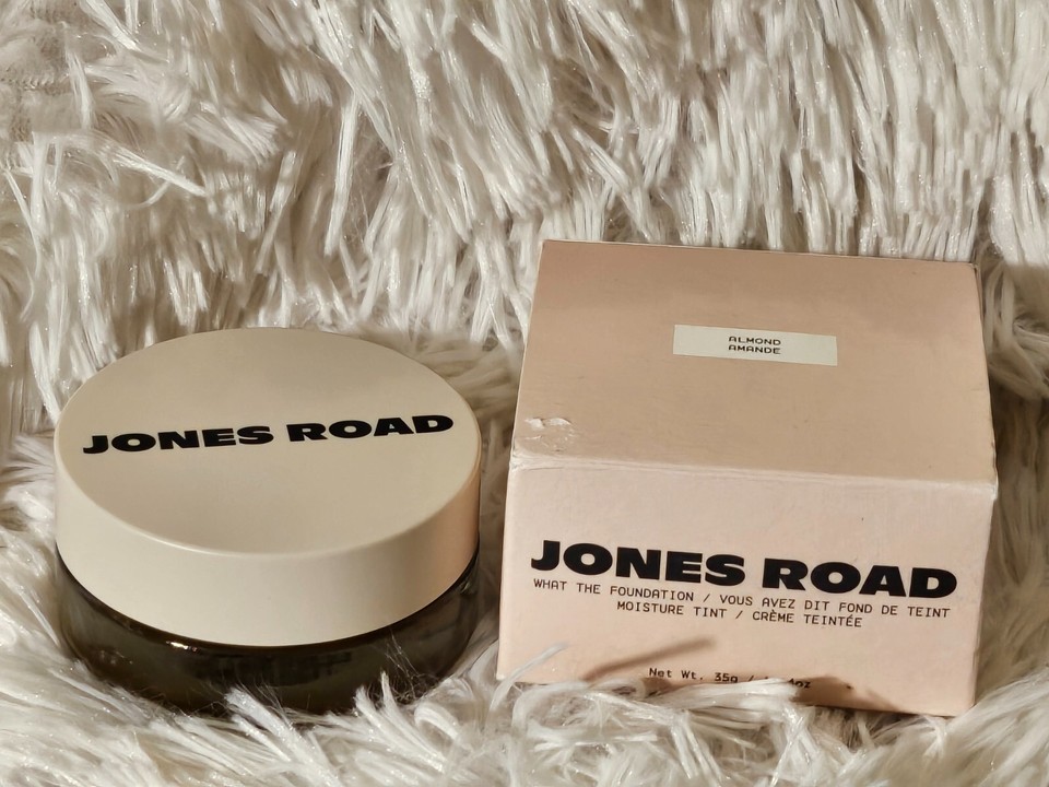 Jones Road What The Foundation Tinted Moisture Balm 35g Choose Shade ...
