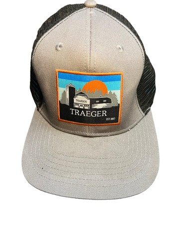 New Traeger Grills Black SnapBack Hat w/ Logo Mesh Back Trucker Cap ...