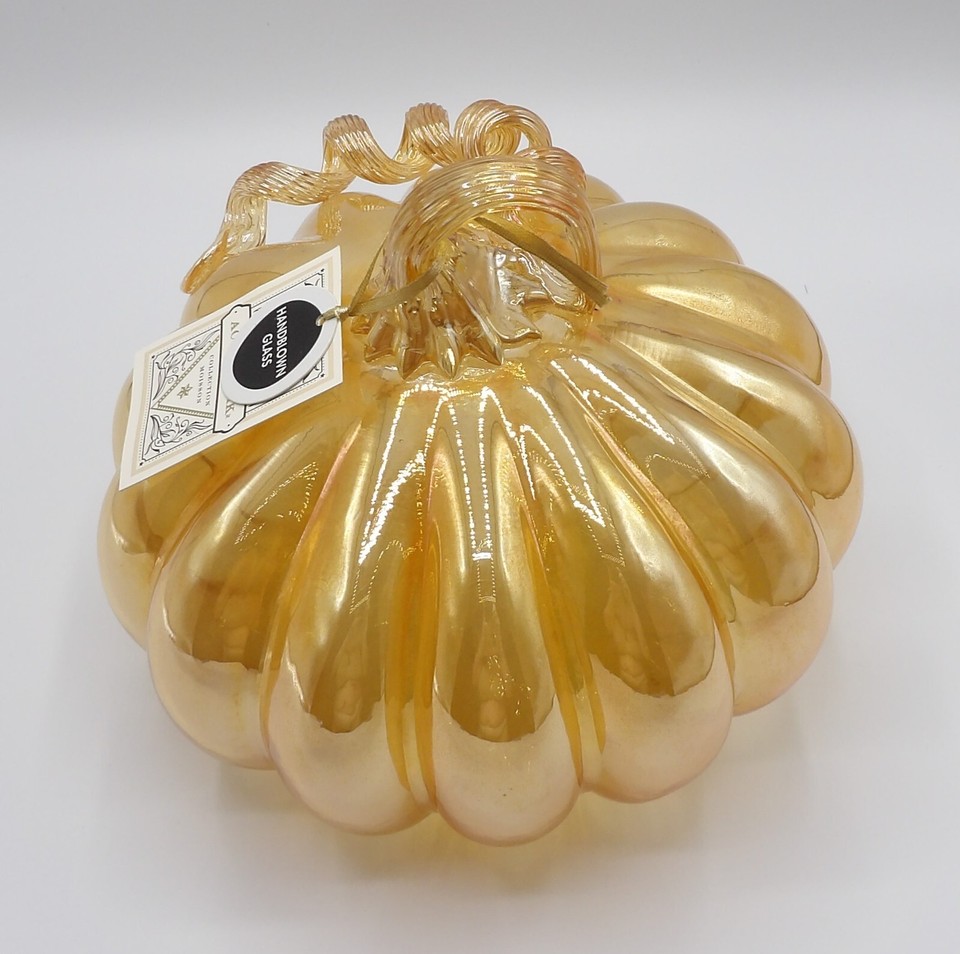 ACORN & OAK IRRIDESCENT PALE ORANGE GLASS PUMPKIN SCULPTURE HARVEST ...