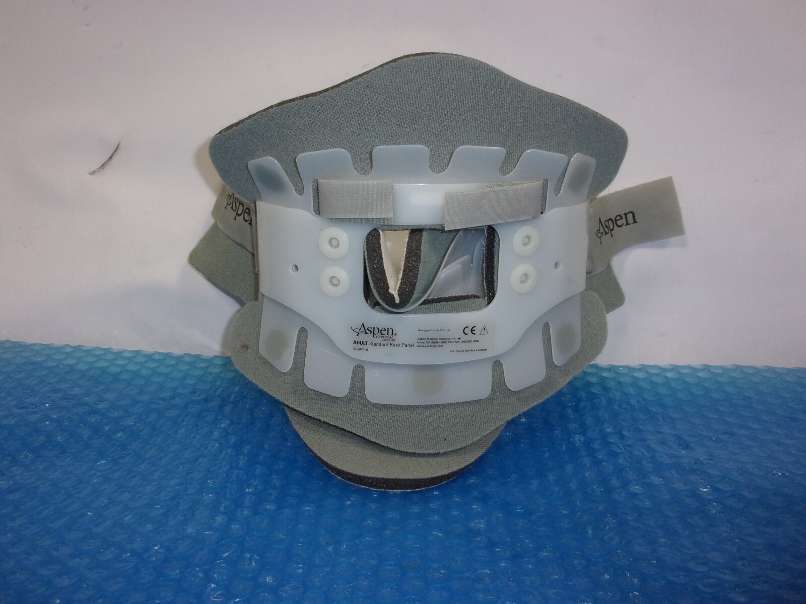 Aspen Cervical Collar Adult Short Two-Piece 983108 | eBay