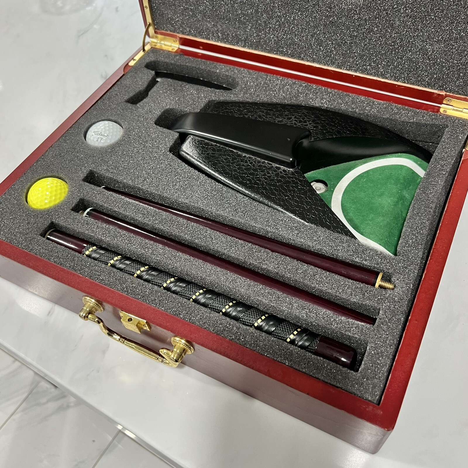 Executive Home Office Indoor Practice Golf Putter Set W/Putting Balls ...