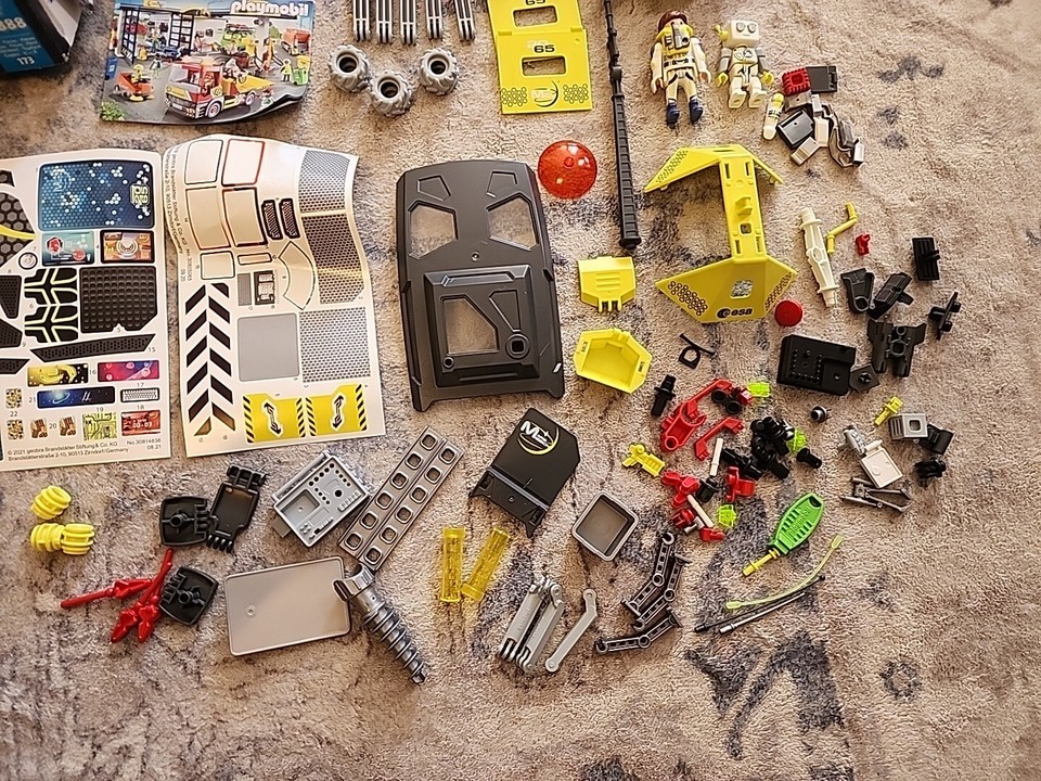 PLAYMOBIL 70888 Space Mars Expedition 173 Pc Toy Playset *NEAR COMPLETE ...