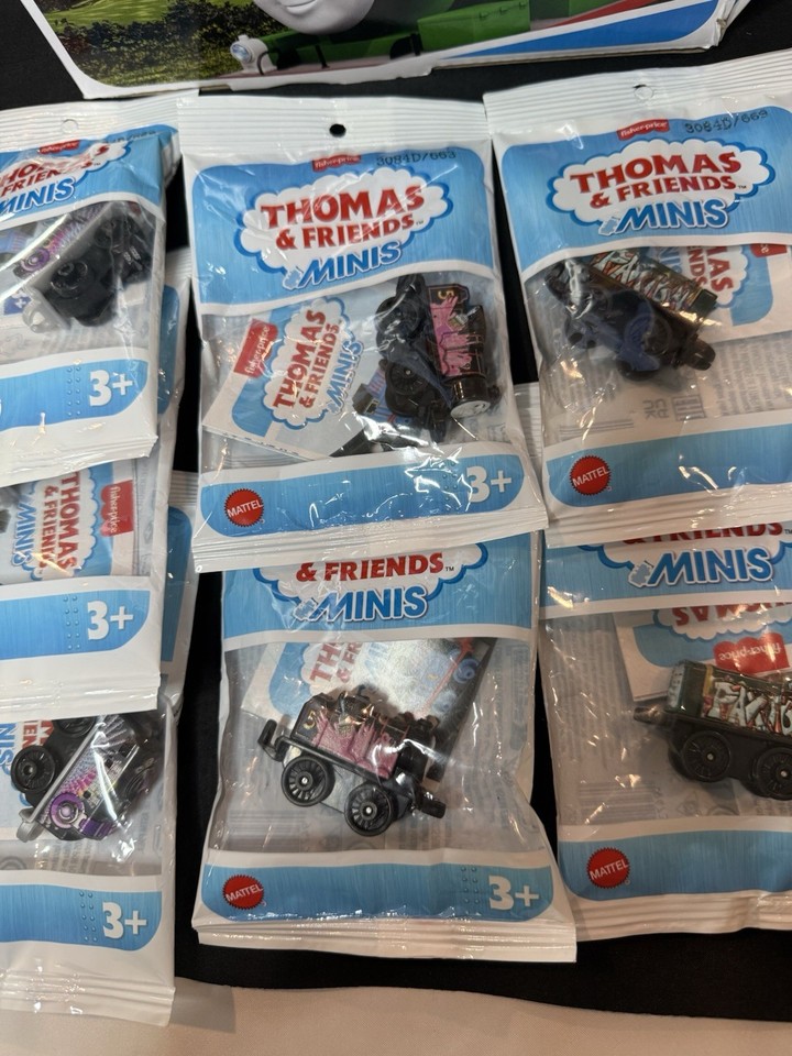 Thomas & Friends Minis Lot Of 8 Plus Display Box DUPLICATES Ashima ...