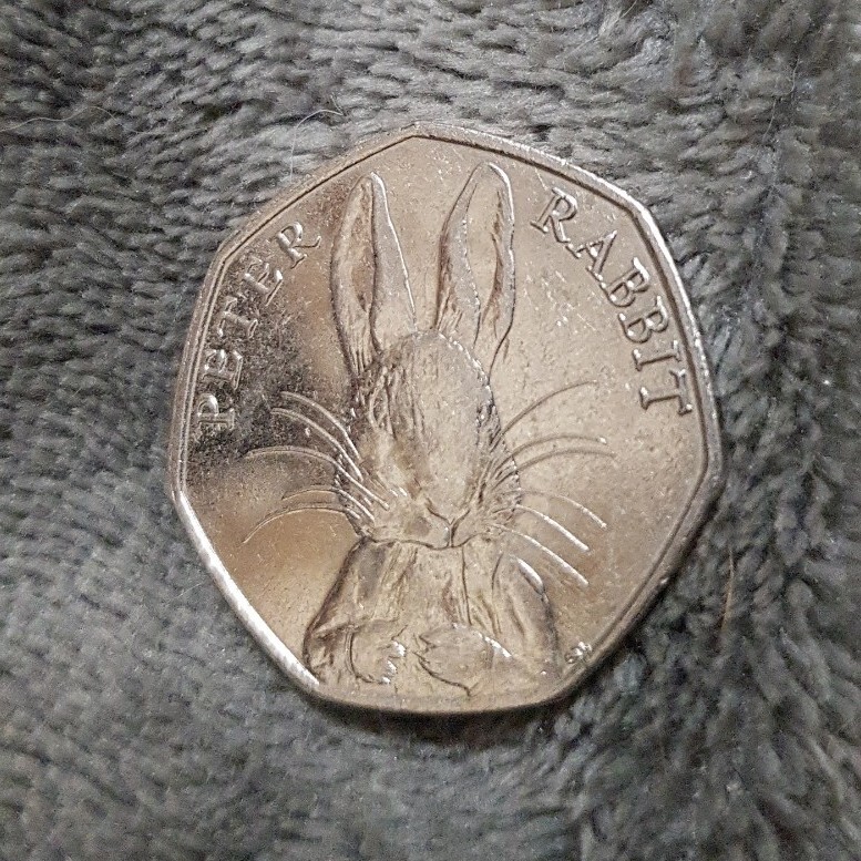 Rare Beatrix Potter Peter Rabbit Half Whisker 2016 50p Fifty Pence Coin ...