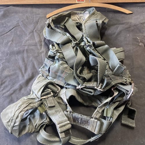 Us Military Vintage Parachute Harness Pilot Small NOICE | eBay